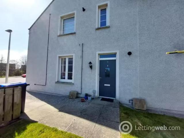 Cozy 1 BR Property to rent in 15 Booth Gardens, Blackdog, Brid.