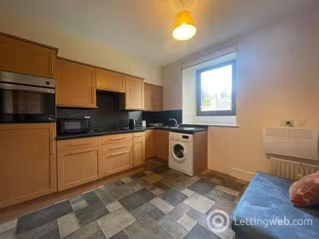 Cozy 1 BR Property to rent in 25D Walker Road