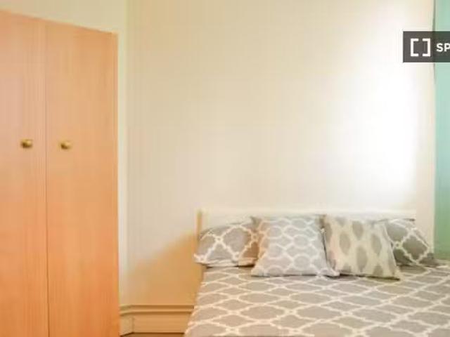 New 1 BR Room for rent in 5 bedroom apartment in Southwark, Lo.