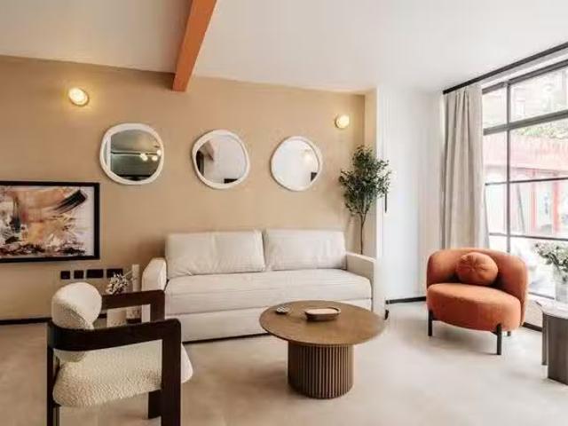 For Rent! 1 BR Saint George's Mews