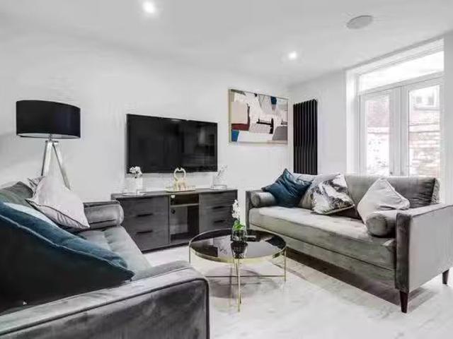Cozy 1 Room 154 Garmoyle road, L15 6 Beds 6 Baths