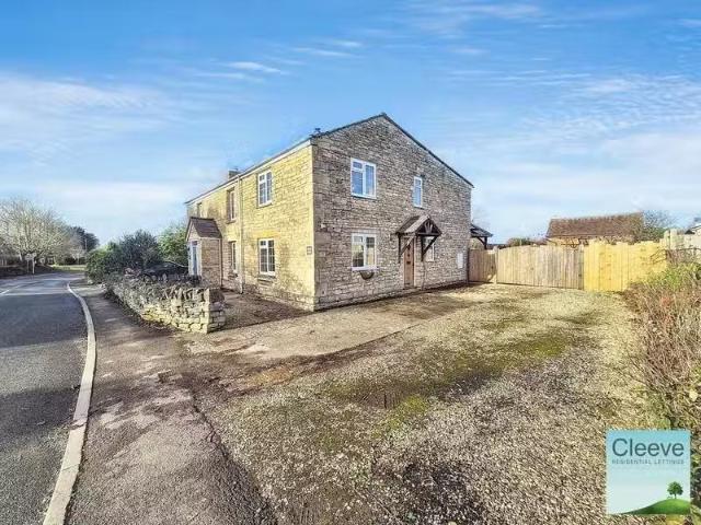 Cheap 2 BA 4 bedroom semi detached house for rent in Gretton R.