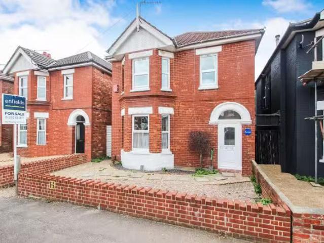New 2 BA 5 bedroom property for rent in Orcheston Road, Bourne.