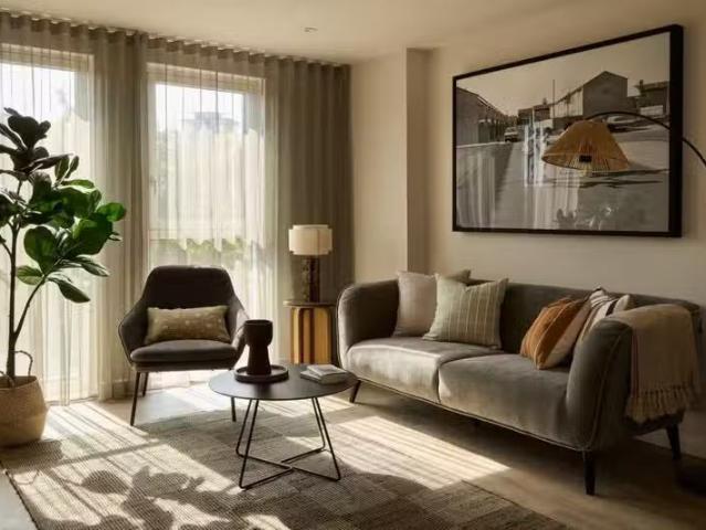 New 2 BA 2 bedroom apartment for rent in Anchor Works, Dumball.