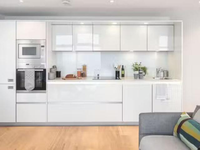 For Rent! 2 BA 2 bedroom apartment for rent in Pioneer Point.