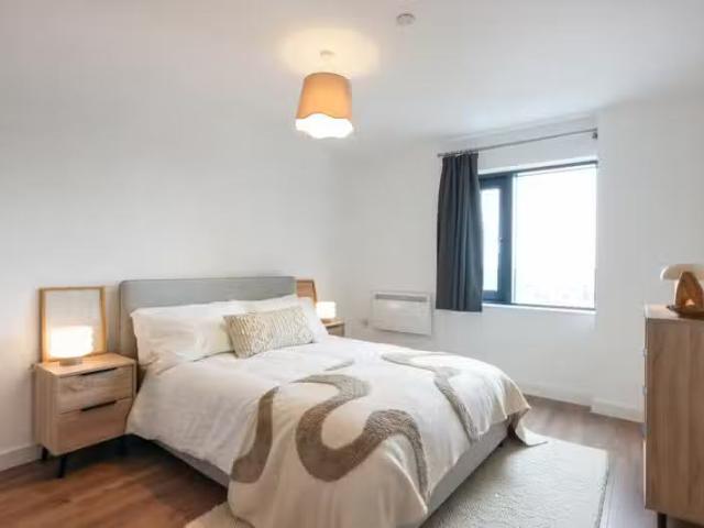 Cheap 2 BA 2 bedroom apartment for rent in The Lansdowne, 25 H.