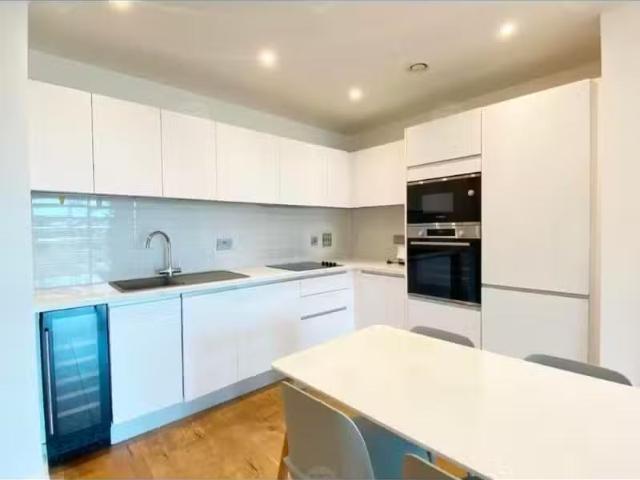 Unique 2 BA 2 bedroom flat for rent in Windmill Street, Birmin.