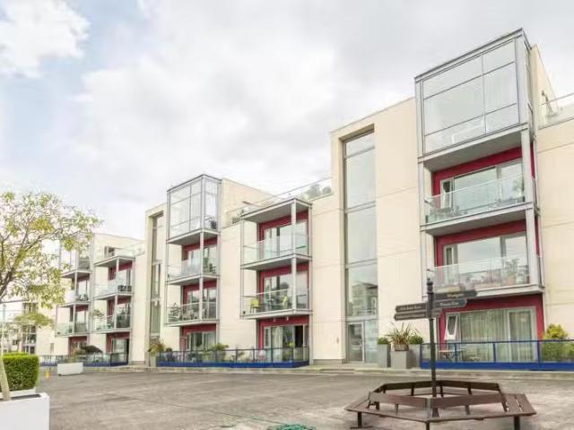 New 2 BA 2 bedroom flat for rent in Liberty Gardens, Caledonia.