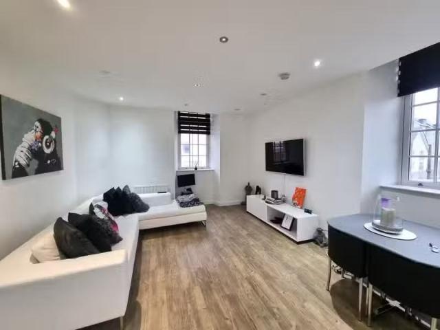 Unique 2 BA 2 bedroom flat for rent in Maybaird Wynd, Aberdeen.