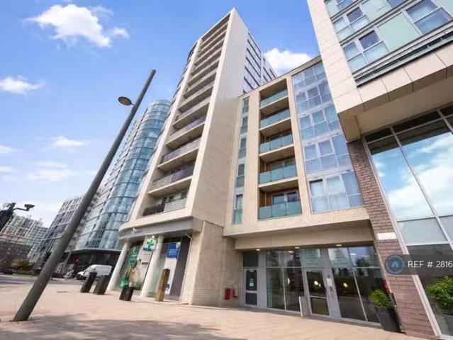 For Rent! 2 BA 3 bedroom flat for rent in London, London, E15