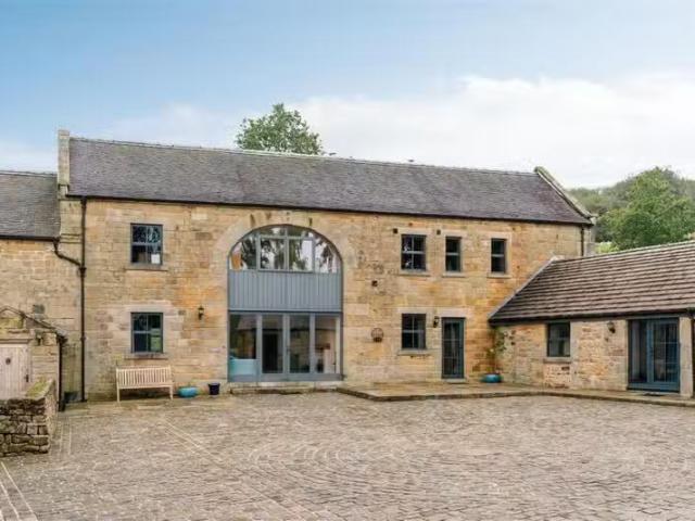New 2 BA 3 bedroom house for rent in The Byre, Chesterfield Ro.