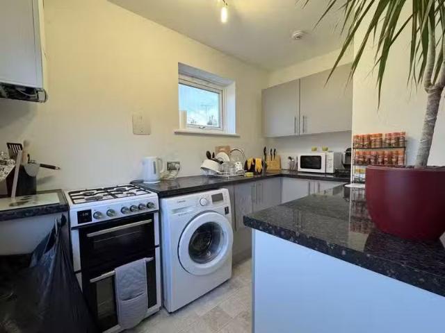 Cozy 2 bedroom apartment for rent in Orchard Street, CM2