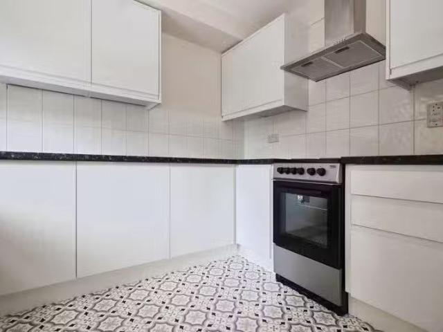 New 2 bedroom apartment for rent in St. Winifreds Road, Bourne.