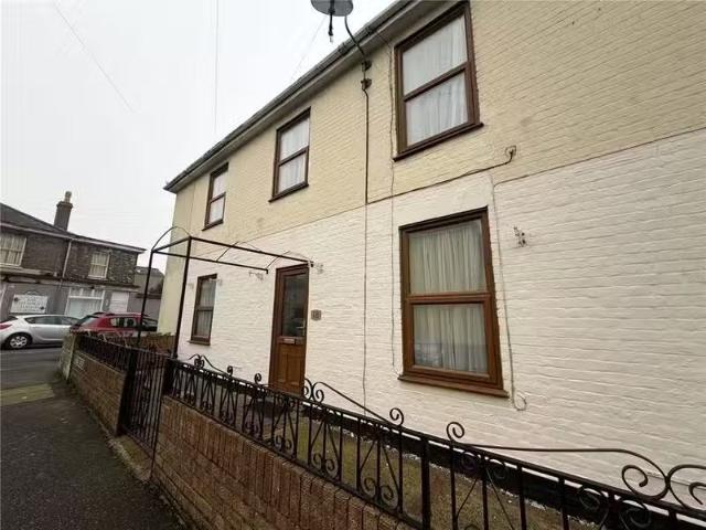 New 2 bedroom End Terrace House to rent, Alma Road, Great Yarm.