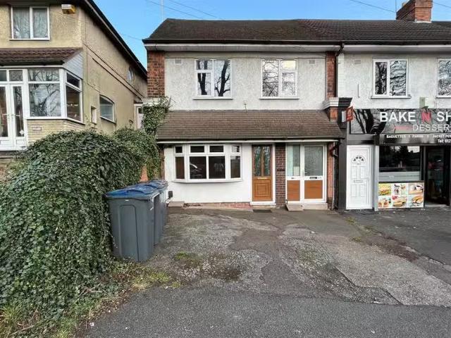 For Rent! 2 bedroom flat for rent in Bromford Lane, Erdington.