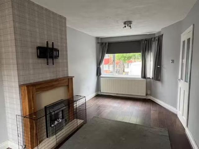 New 2 bedroom semi detached house for rent in Courtenay Road.