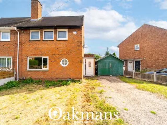 Nice 2 bedroom semi detached house for rent in Hollywell Road.