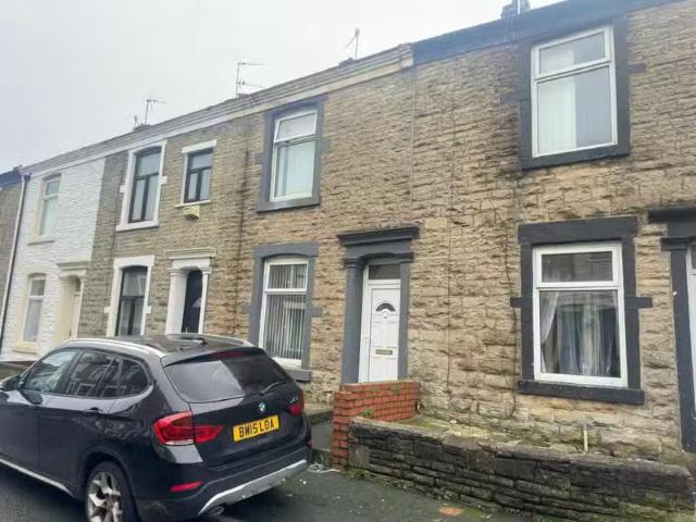 Cozy 2 bedroom terraced house for rent in Blackburn, BB3