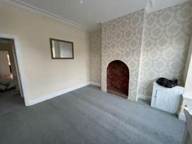 For Rent! 2 bedroom terraced house for rent in Westwood Road.