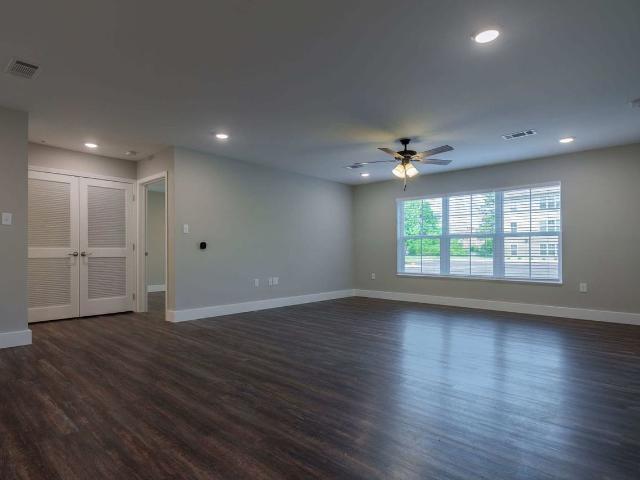 NEW 2 Bedroom, 2 Bathroom Upscale Apartment in Downtown Pigeon Forge, TN! 2 Bedroom Apartment for Rent at 404 Henderson Chapel Rd, Pigeon Forge, TN 37863
