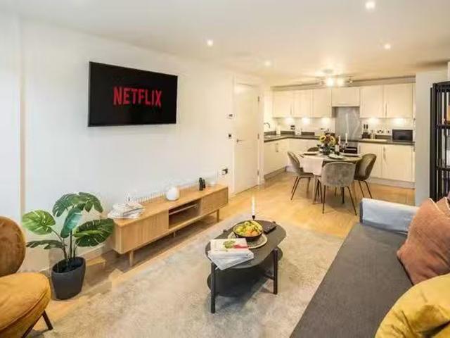 Deal! 2 BR Westland Place