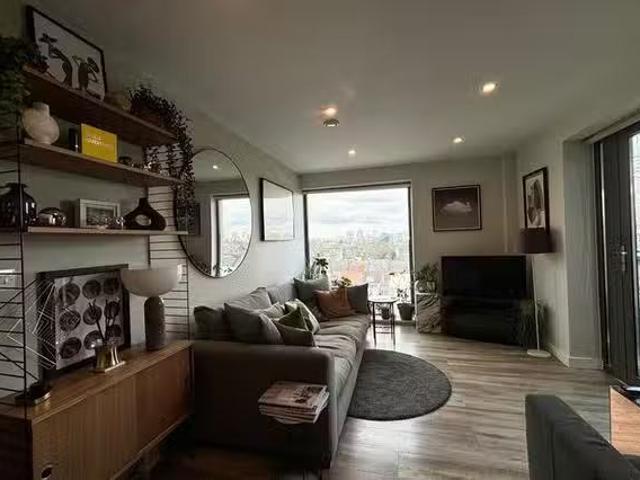 Cozy 2 BR Bicycle Mews