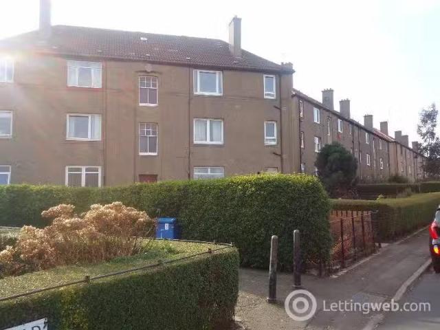 Unique 2 BR Property to rent in Northfield Farm Road, Duddings.