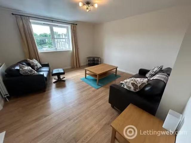 For Rent! 2 BR Property to rent in Albury Mansions, Ferryhill.