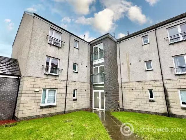 Rental! 2 BR Property to rent in Belvidere Avenue, Parkhead, G.