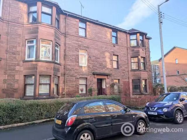 Unique 2 BR Property to rent in Cartvale Road, Battlefield, Gl.