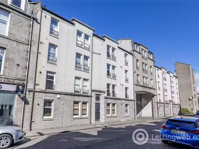 Rental! 2 BR Property to rent in Chapel Street, Aberdeen, AB10