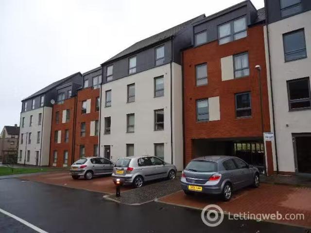 For Rent! 2 BR Property to rent in Ferry Gait Crescent, Silver.