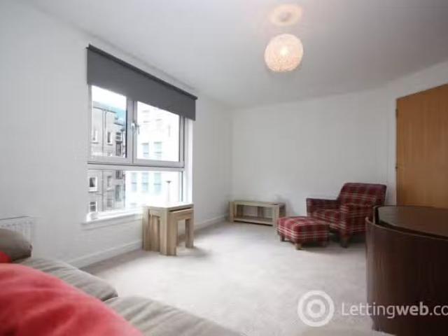 New 2 BR Property to rent in Flat 2/2 Dunblane Street Glasgow.