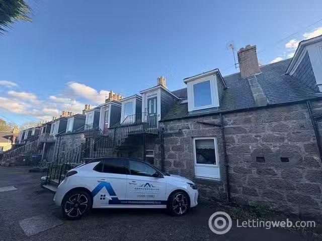Nice 2 BR Property to rent in Foresters Terrace, Ellon, Aberde.