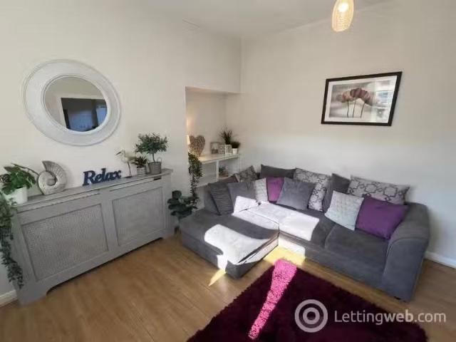 Deal! 2 BR Property to rent in Froghall Terrace, Old Aberdeen.