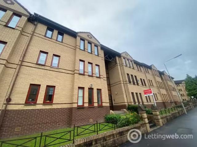 New 2 BR Property to rent in Herbert Street, Kelvinbridge, Gla.