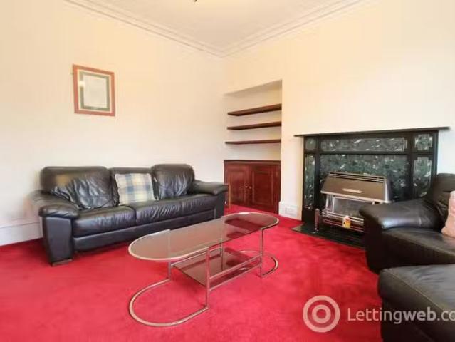 Rental! 2 BR Property to rent in Kirk Brae, Upper Flat, AB15