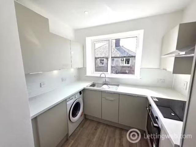 New 2 BR Property to rent in Ruthrieston Circle, Holburn, Aber.