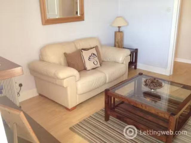 New 2 BR Property to rent in Shore Street, Fife