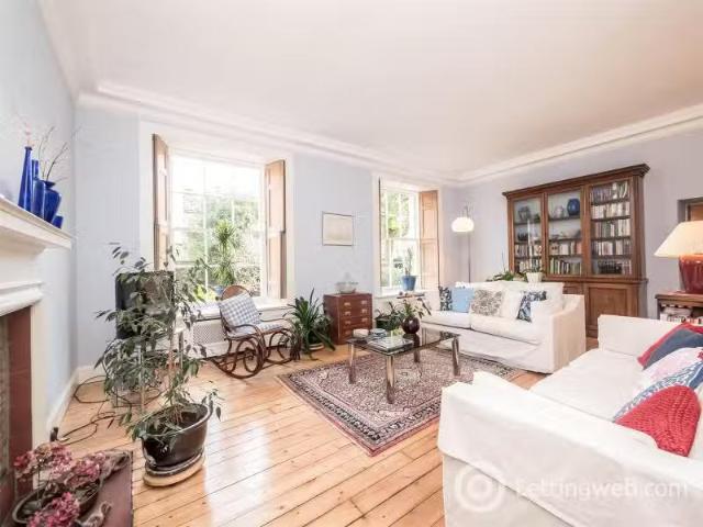 New 2 BR Property to rent in South Gray Street, Edinburgh, EH9