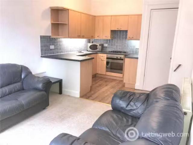For Rent! 2 BR Property to rent in Temple Park Crescent, Edinb.