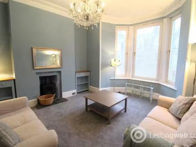 New 2 BR Property to rent in Union Grove, First Floor, AB10