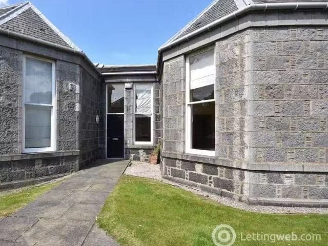 New 2 BR Property to rent in Urquhart Road, Urquhart Road, Gro.