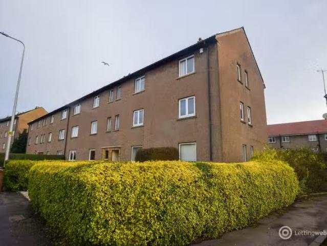 New 2 BR Property to rent in 29 Ballindean Road, DD4 8NN