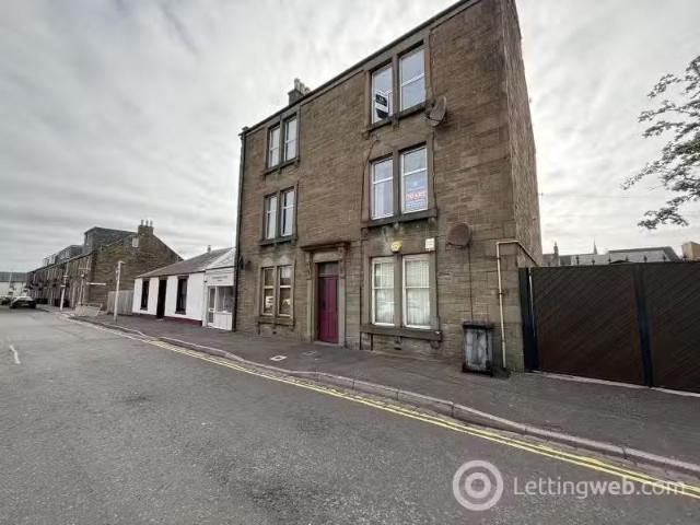 New 2 BR Property to rent in 35 Lawrence Street, DD5
