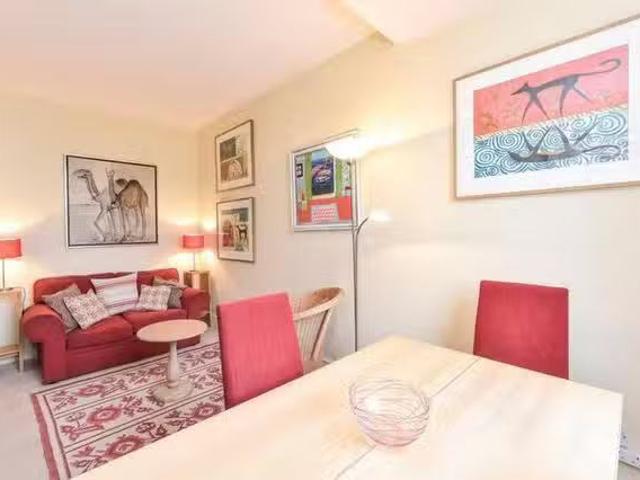 Nice 2 BR Saint George's Drive