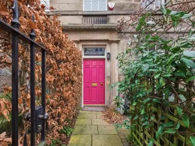 For Rent! 4 BR Property to rent in Dean Street, Edinburgh, Mid.