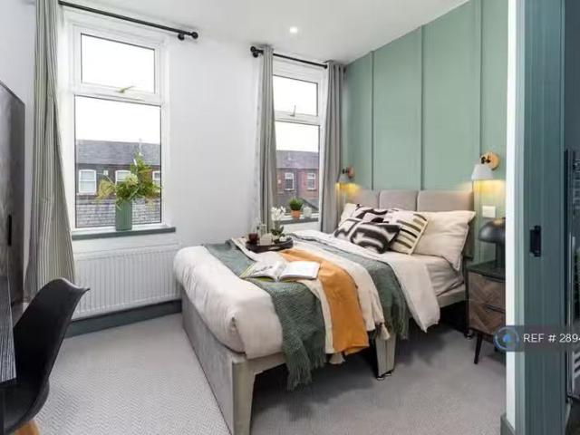 New 5 BA 1 bedroom house share for rent in Heywood St, Bury, BL9