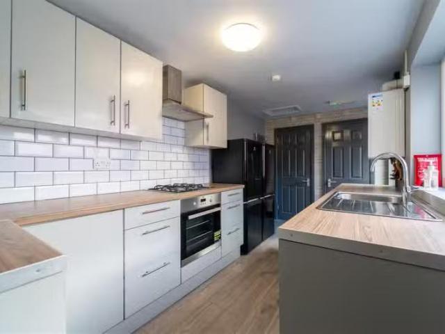 Unique 5 bedroom house for rent in Cannon Hill Road, Birmingha.