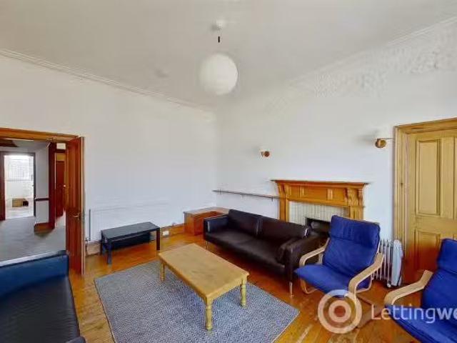 Cheap 5 BR Property to rent in Spottiswoode Street, Marchmont.